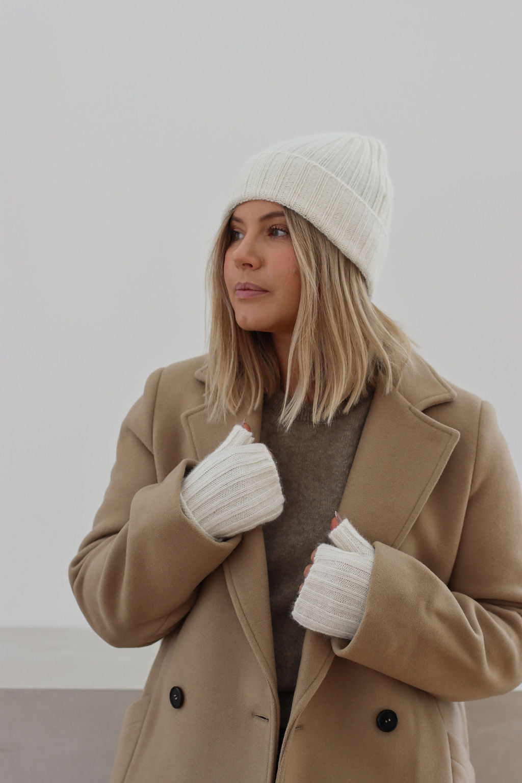 Rib Merino Mitts - Natural – Perriam